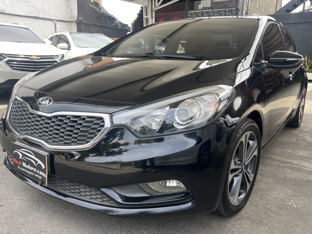 Kia Cerato Pro 2015: ¡potencia y elegancia se unen en este modelo!